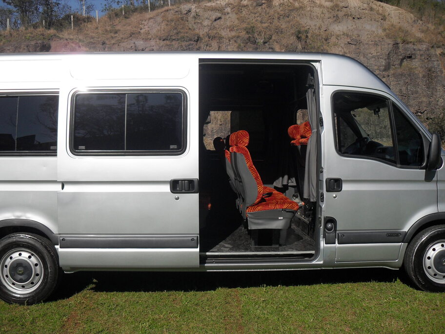 Renault – Van Master Executiva 2010 – Mundo do Motor Home
